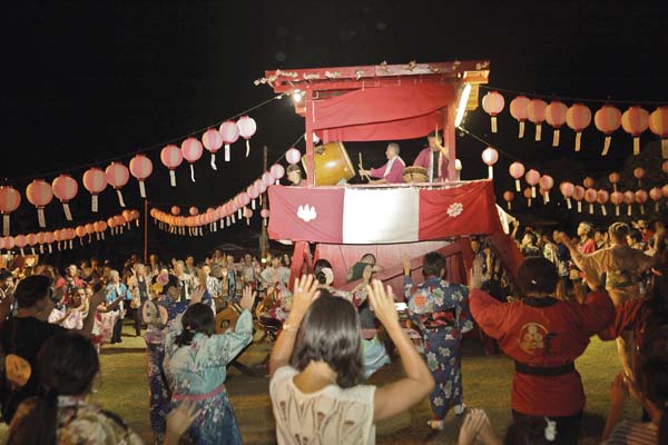 Obon Festival - Paia Mantokuji Soto Mission | Discover Nikkei